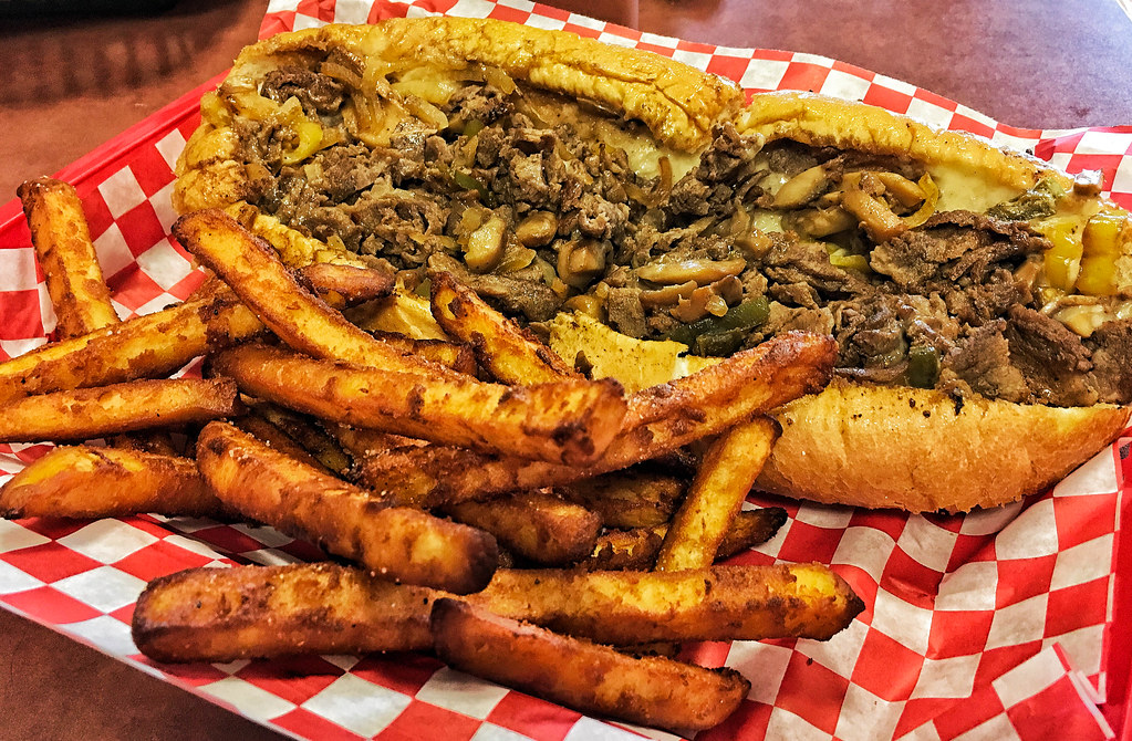 A Taste of Philadelphia, Right in Your Mouth - herroyalguardian.com